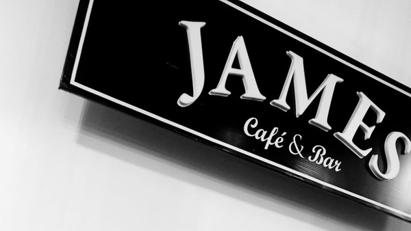 James Cafe Bar - Carta Digital